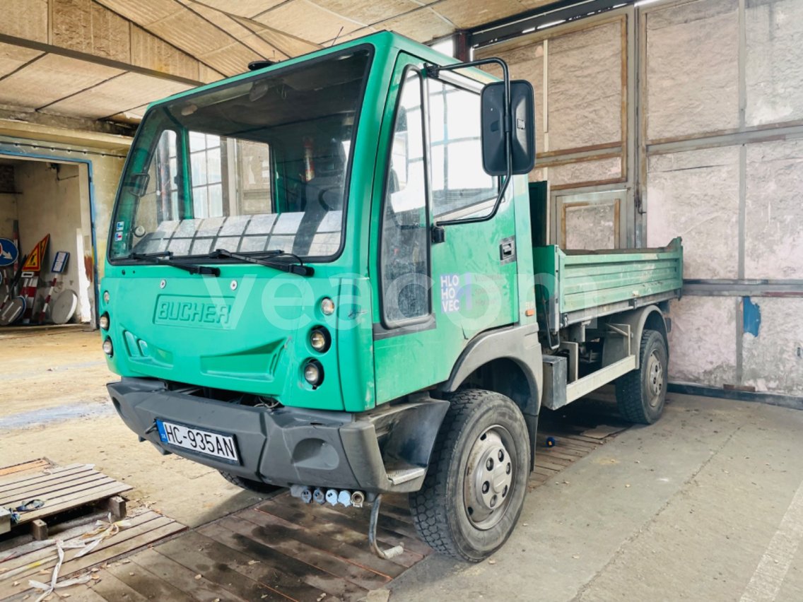 Aktuální aukce: #4952 BUCHER BU 100 4x4 - Dražby vozidel | Veacom