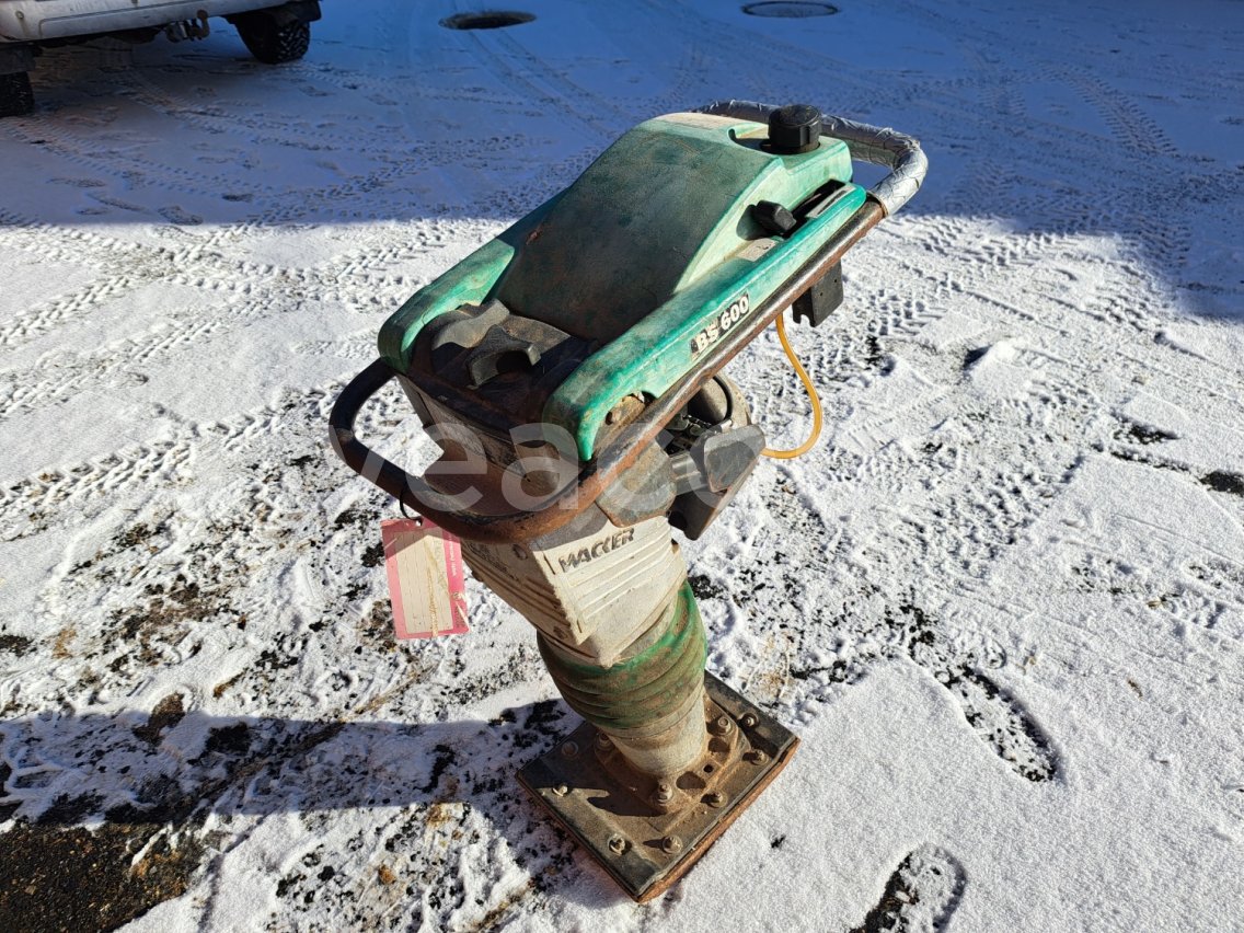 Upcoming auction: #8495 WACKER BS600 | Veacom