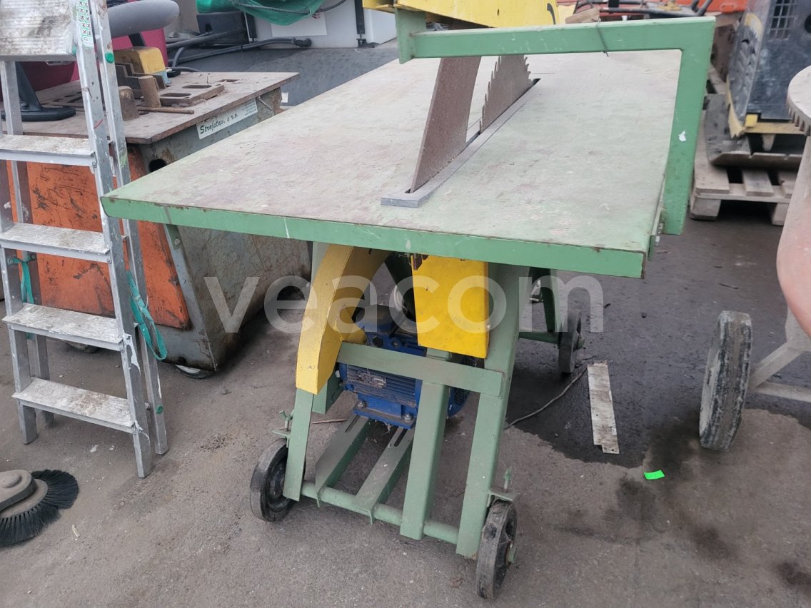 Aktuální aukce: #26504 CIRKULÁRKA NA DREVO FROTT - Dražby vozidel | Veacom