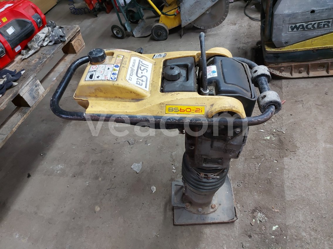 Aktuální aukce: #4184 WACKER NEUSON BS60-2 - Dražby vozidel | Veacom