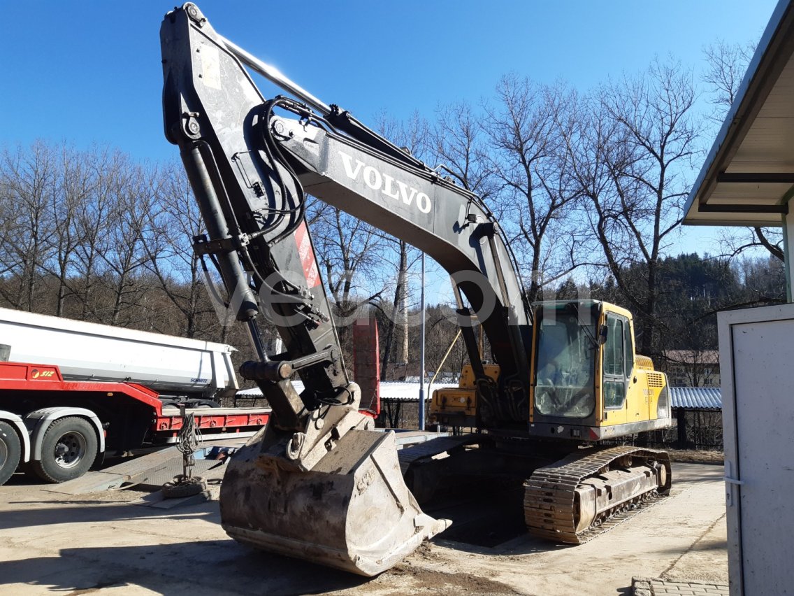 #5015 VOLVO EC 290 BNLC - Aukcie vozidiel | Veacom