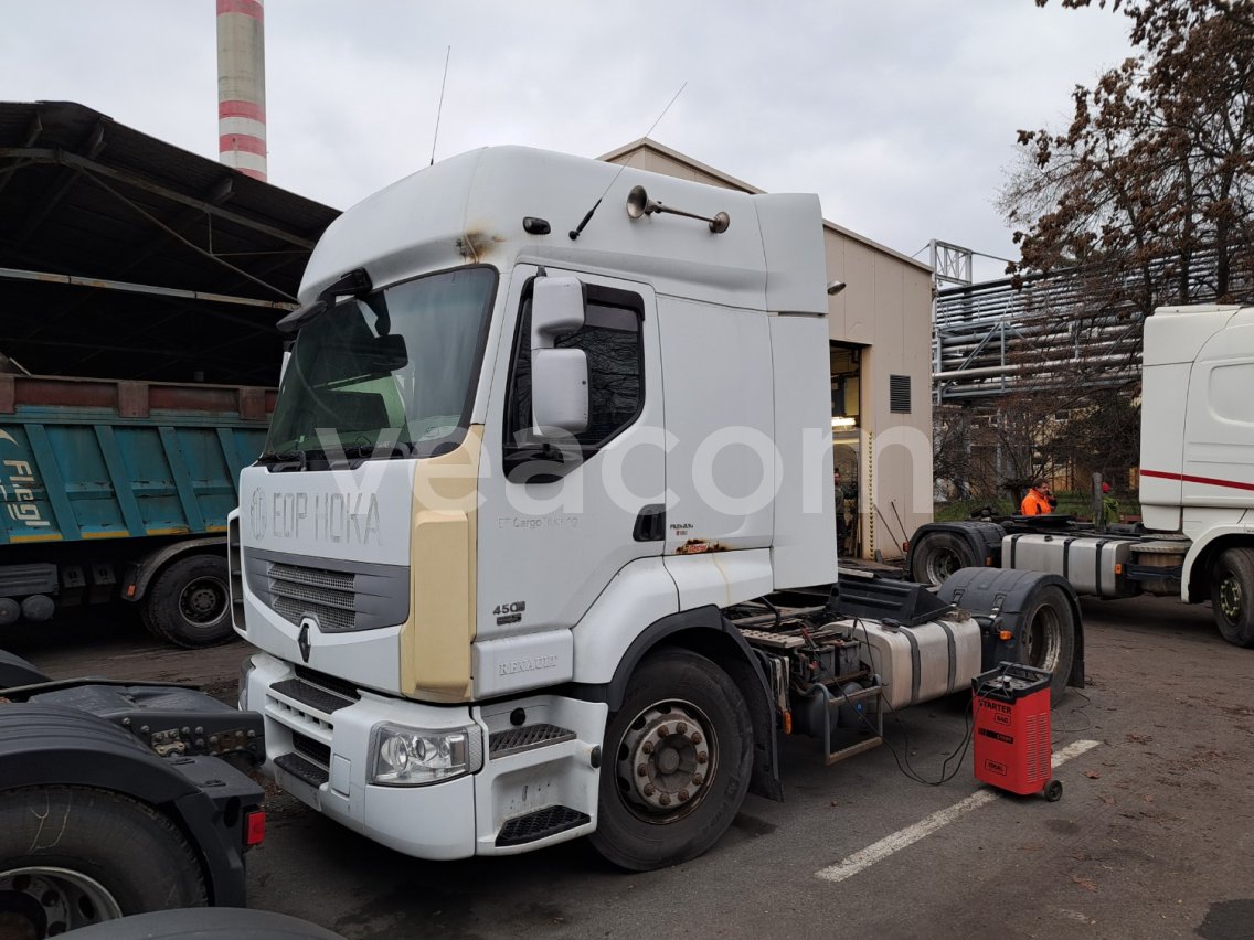 Upcoming auction: #7614 RENAULT PREMIUM 450 | Veacom