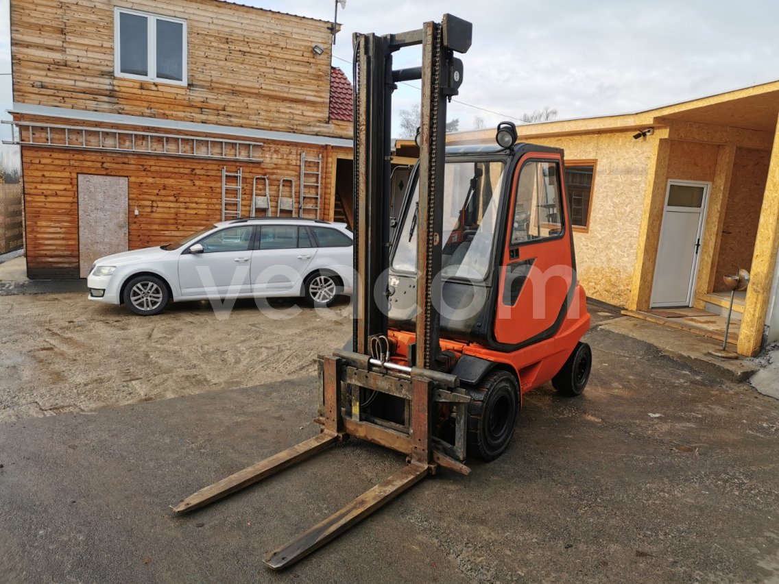 Aktuální aukce: #7609 LINDE H30T-03 - Dražby vozidel | Veacom