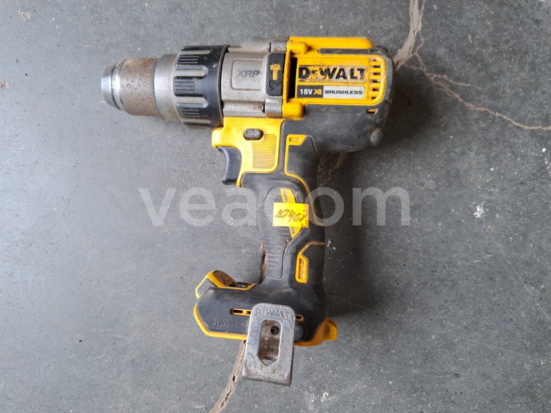 Aktuální aukce: #12040 DEWALT DCD 996 (29/356) + DEWALT DCD 790 (29/355 ...